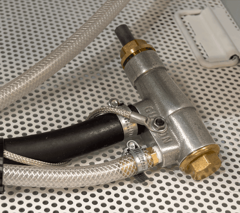 Euroblast® 4 - Manual Blast Machine – Guyson International Limited